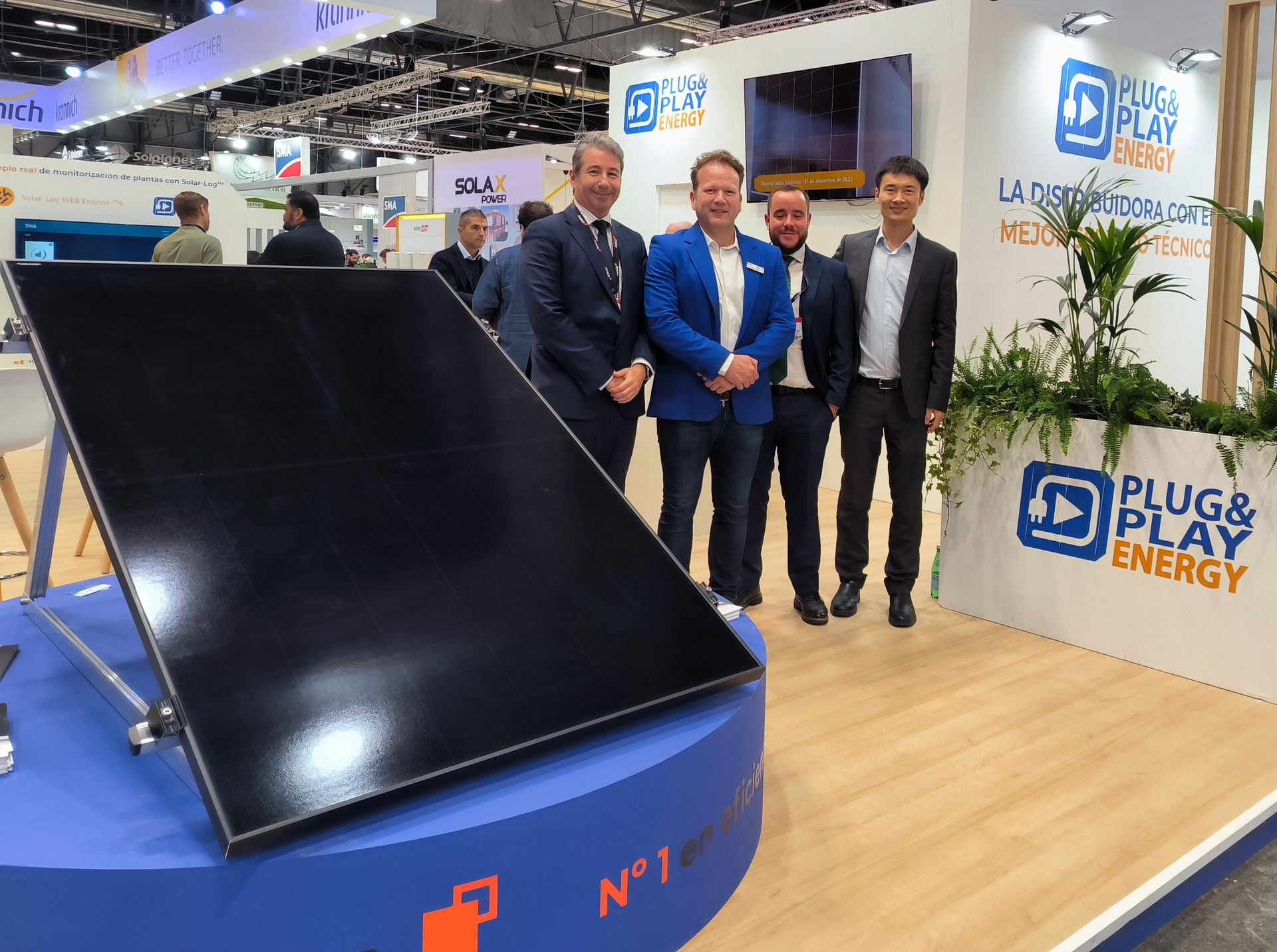 Aiko Solar | Plug And Play Energy